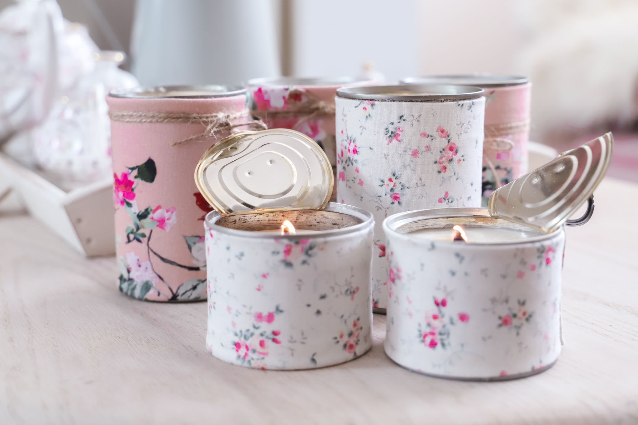 How to transform tin cans into soy candles - Dainty Dress Diaries
