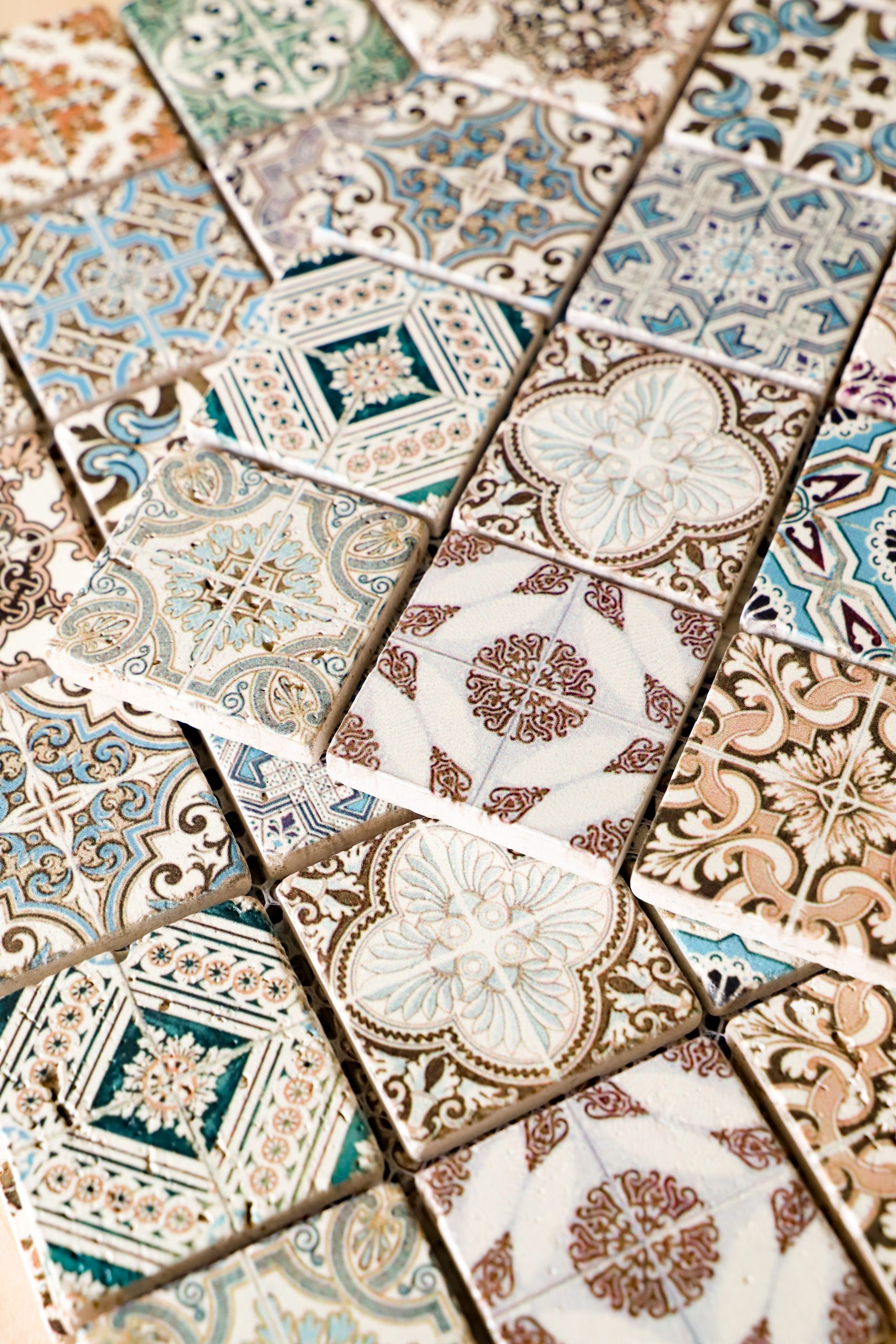 Easy DIY Ikea tiled table inspired by Tik Tok - Dainty Dress Diaries